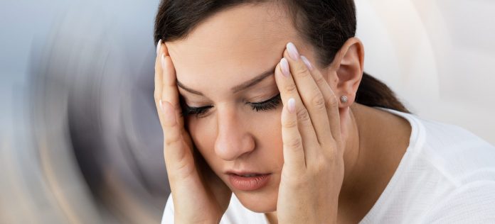 Cómo puede ayudar la fisioterapia en el Vértigo? - FisioClinics Palma ...